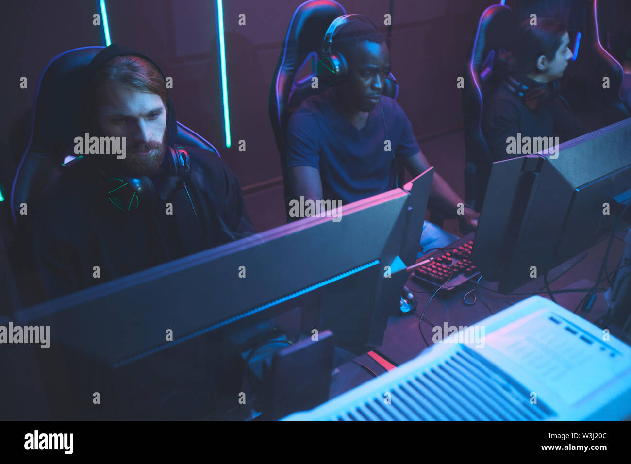 Network players hi-res stock photography and images - Alamy