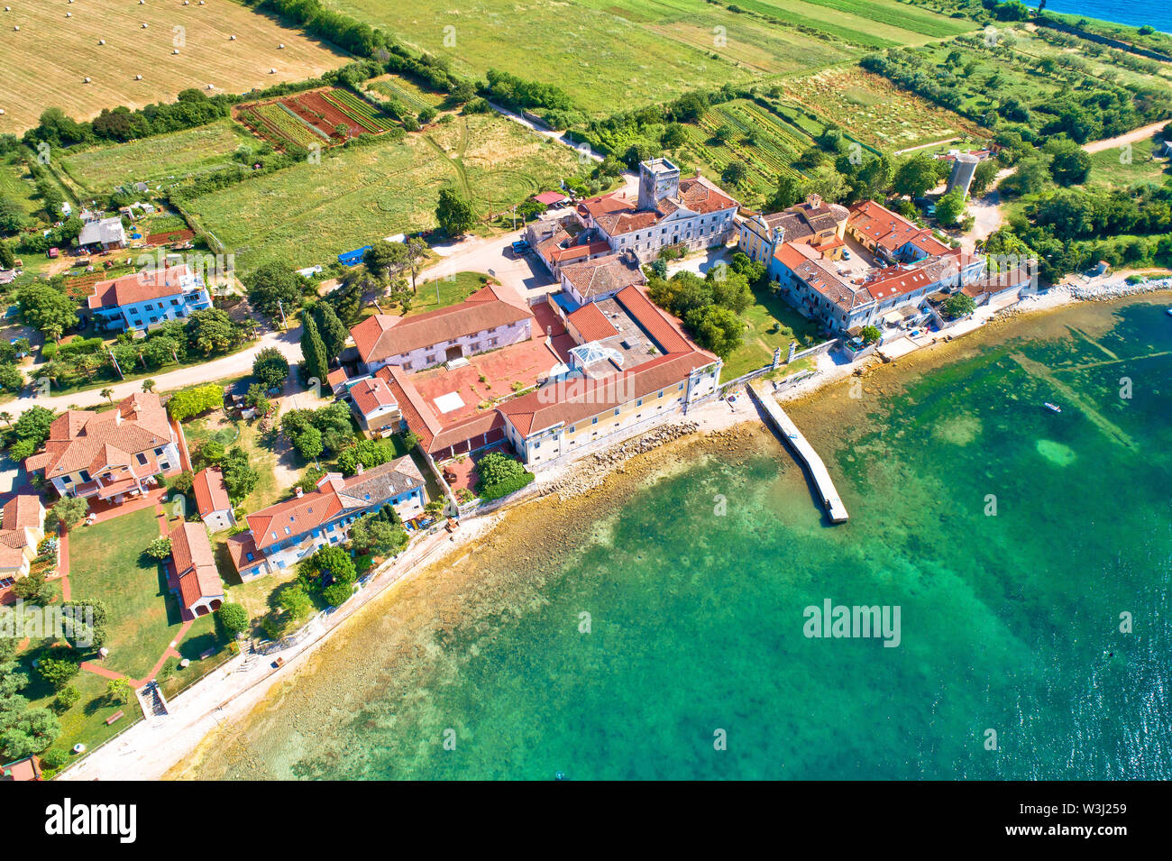 Abandoned convent hi-res stock photography and images - Alamy