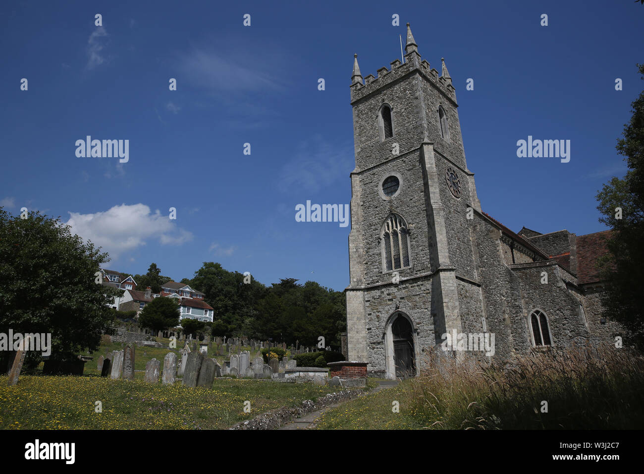 HYTHE, ENGLAND - JULY 11: St Leonard's church on July 11, 2019 in Hythe ...