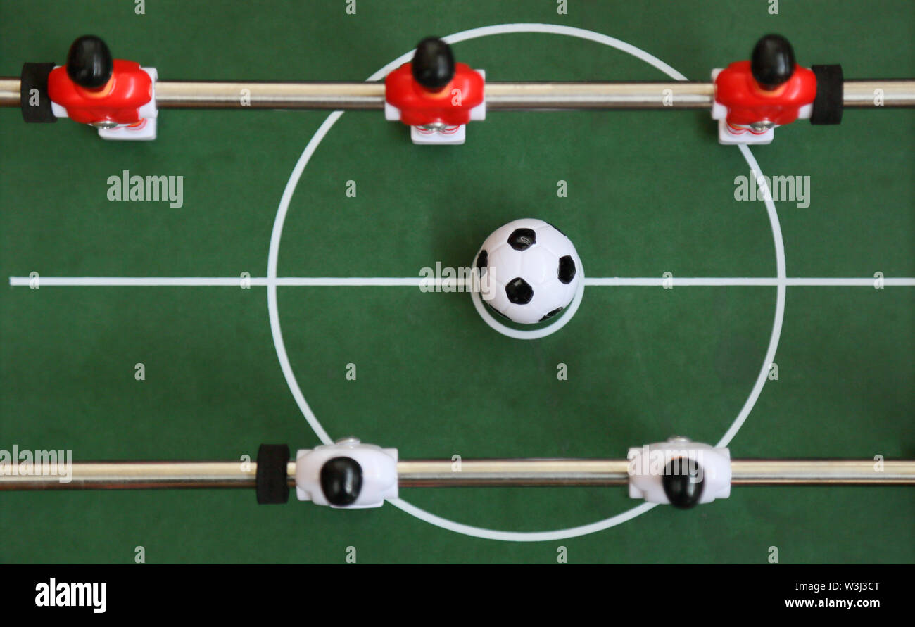 Foosball football hi-res stock photography and images - Alamy