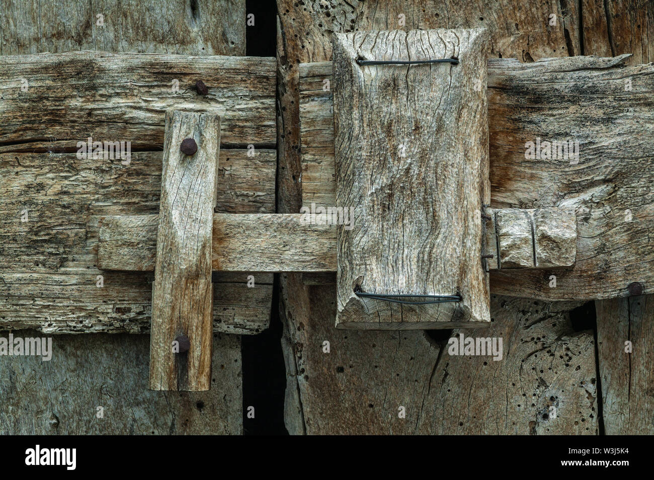 Old Lock Mechanism High Resolution Stock Photography and Images - Alamy