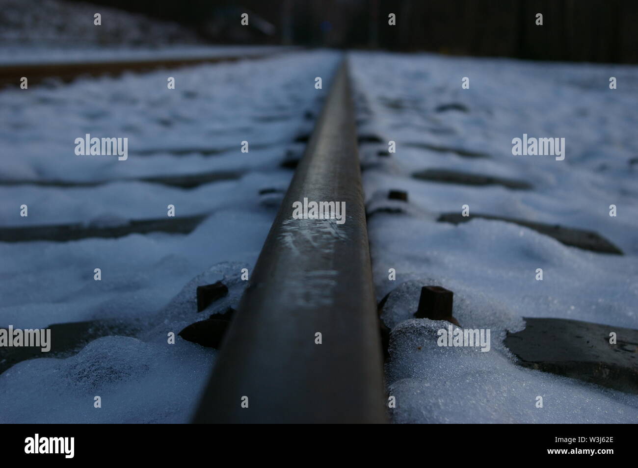 Rusty rail hi-res stock photography and images - Alamy