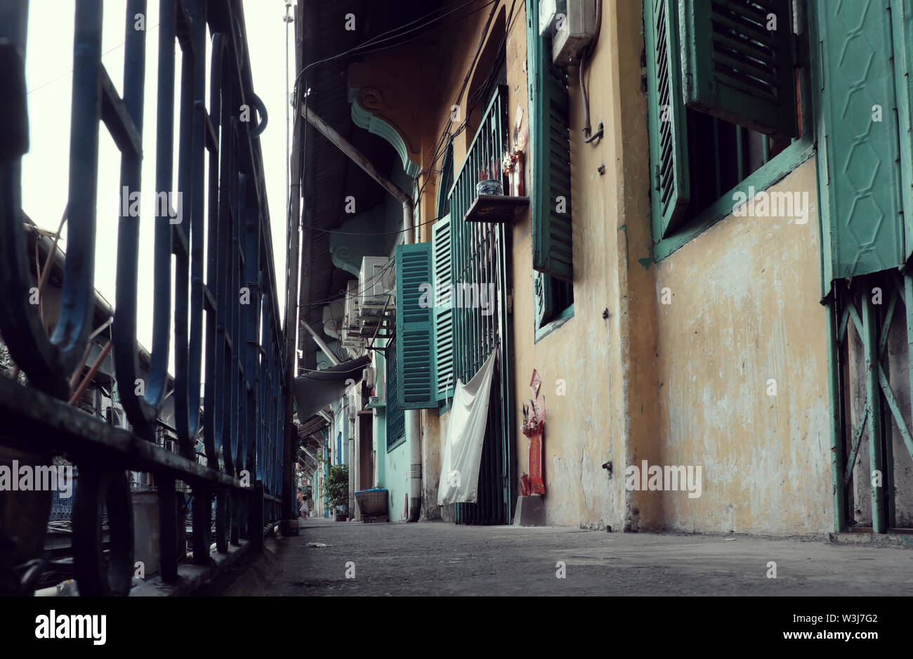 Amazing scene of 100 years old residential area, row of old house ...