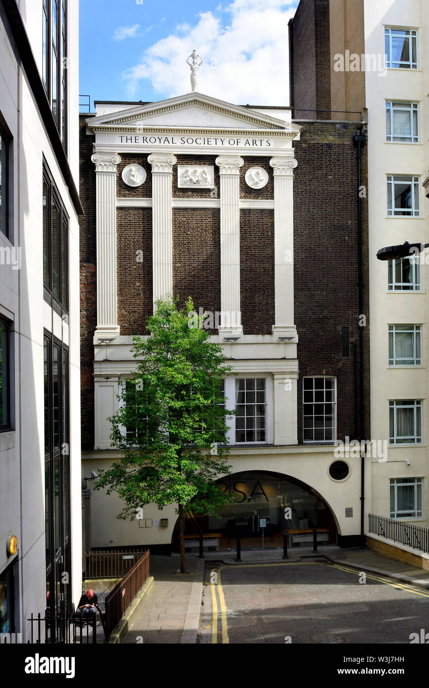 Facade royal society of arts hi-res stock photography and images - Alamy