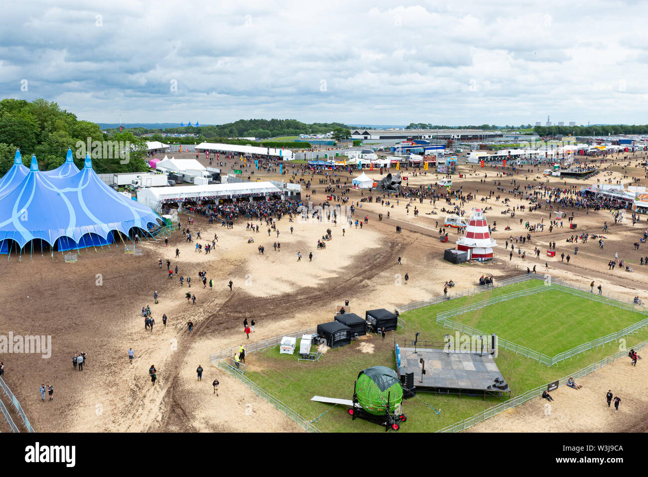 2019 Download Festival - Day 2 - Atmosphere Featuring: atmosphere Where ...