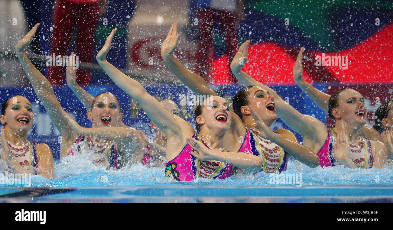 Russian swimmers win gold Russian swimmers compete in the artistic ...