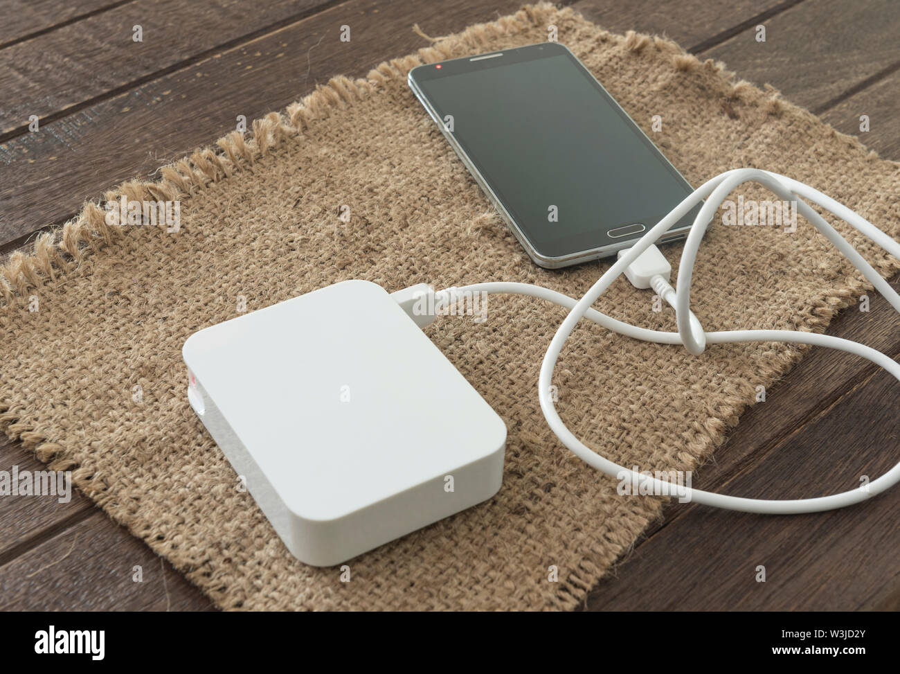 Mobile devices hi-res stock photography and images - Alamy