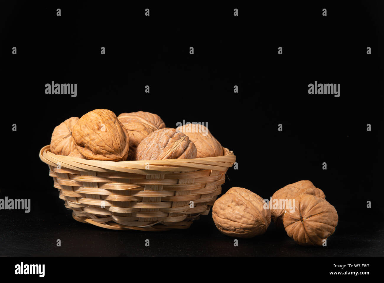 Black walnut texture hi-res stock photography and images - Alamy