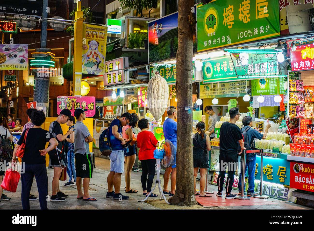 Kaohsiung Taiwan Market High Resolution Stock Photography and Images ...