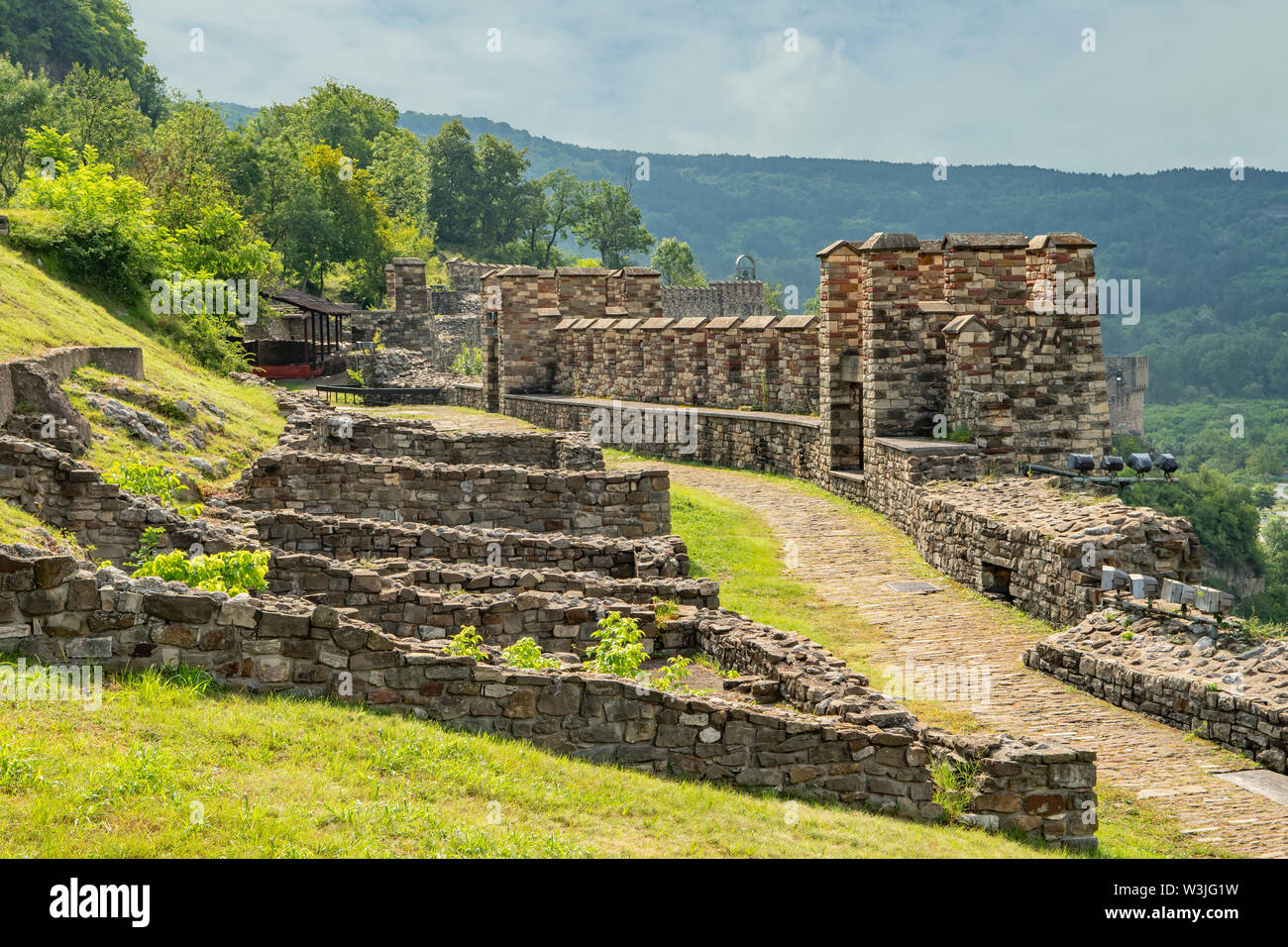 Fortress and the ramparts hi-res stock photography and images - Alamy