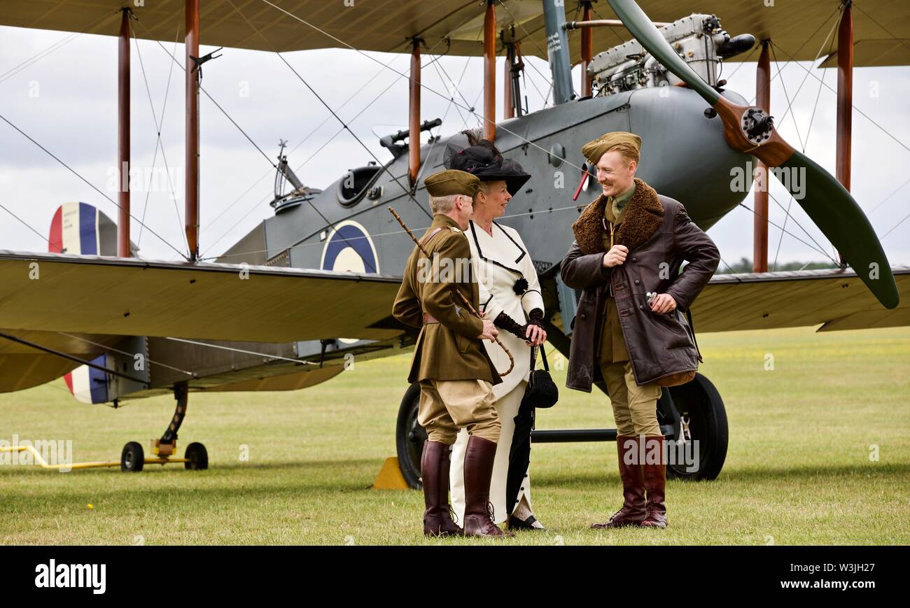 Airco DH.9 / de Havilland DH.9 the world's first strategic bomber ...