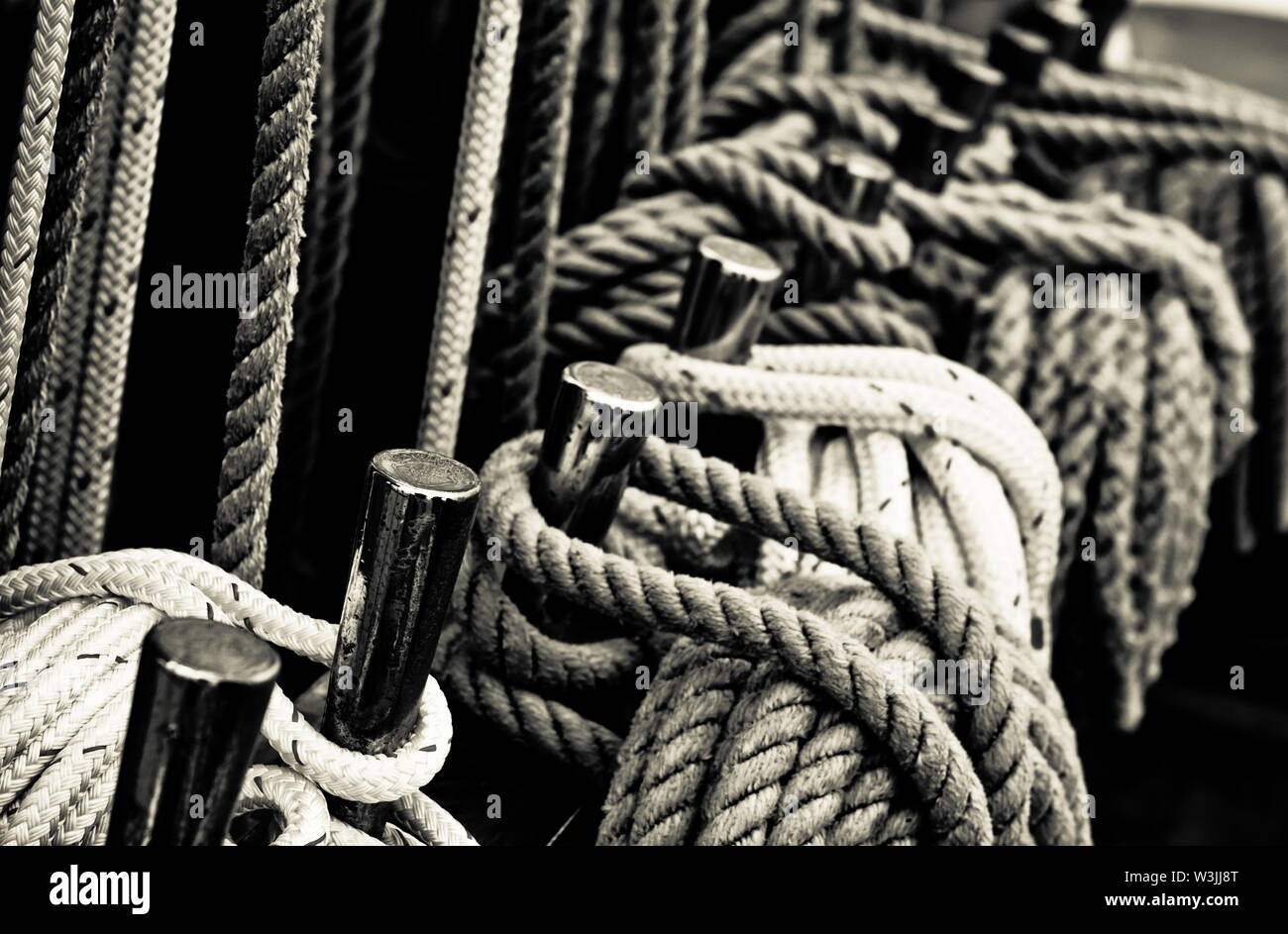 Nautical ropes of a tall ship Stock Photo - Alamy