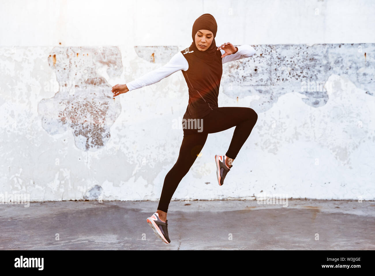 Moslem sport hi-res stock photography and images - Alamy