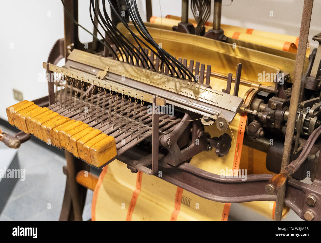 Paper puncher. Key-machine for punching continuous verdol paper Stock ...