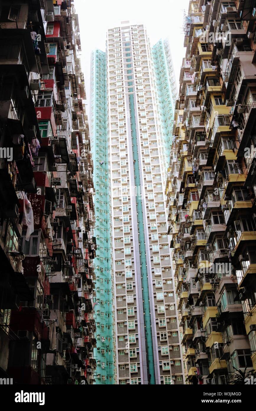 Old housing complex wall hi-res stock photography and images - Alamy