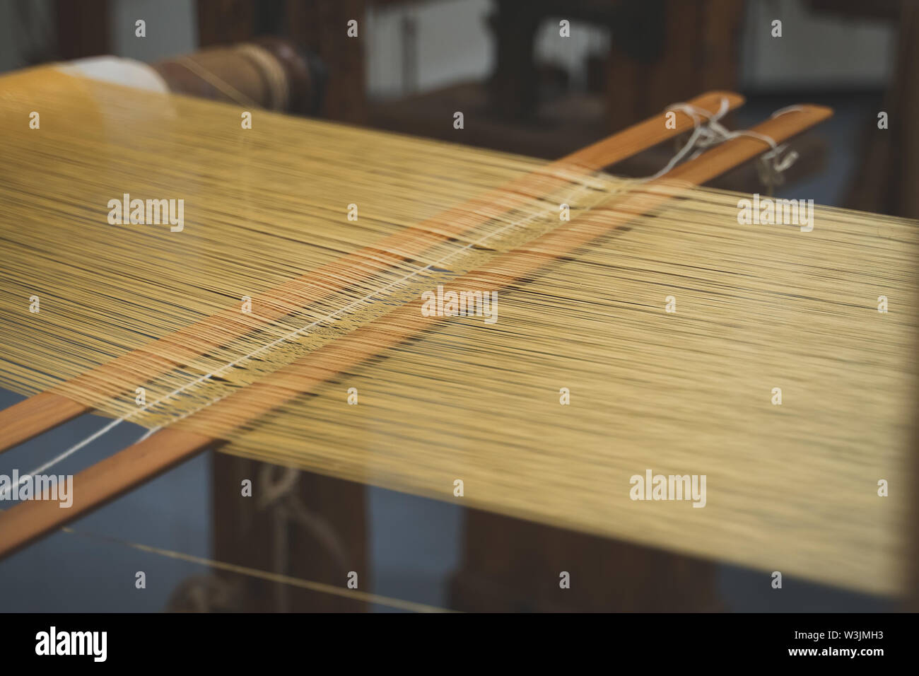 Harness loom hi-res stock photography and images - Alamy