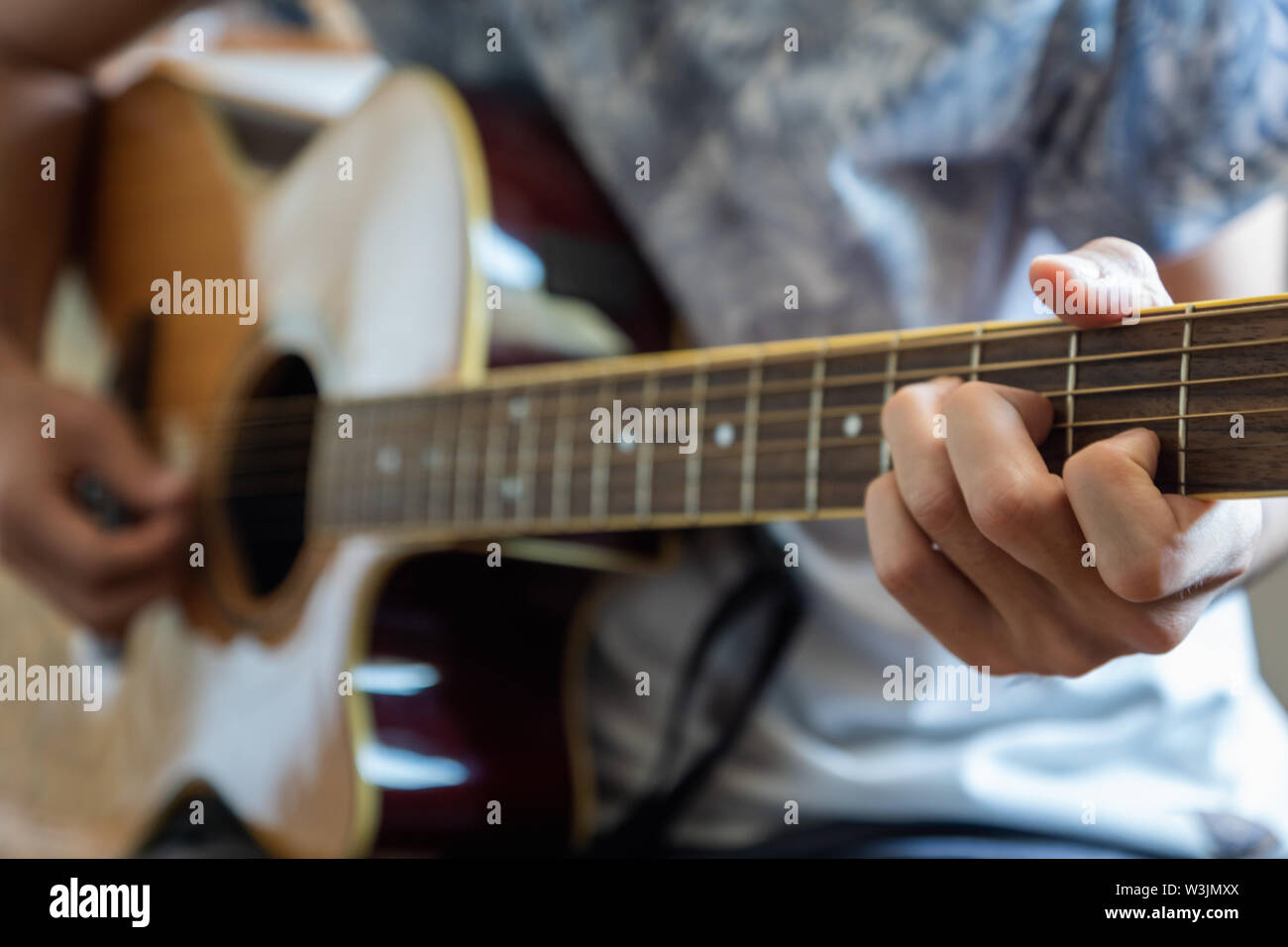 Practice instrument hi-res stock photography and images - Alamy