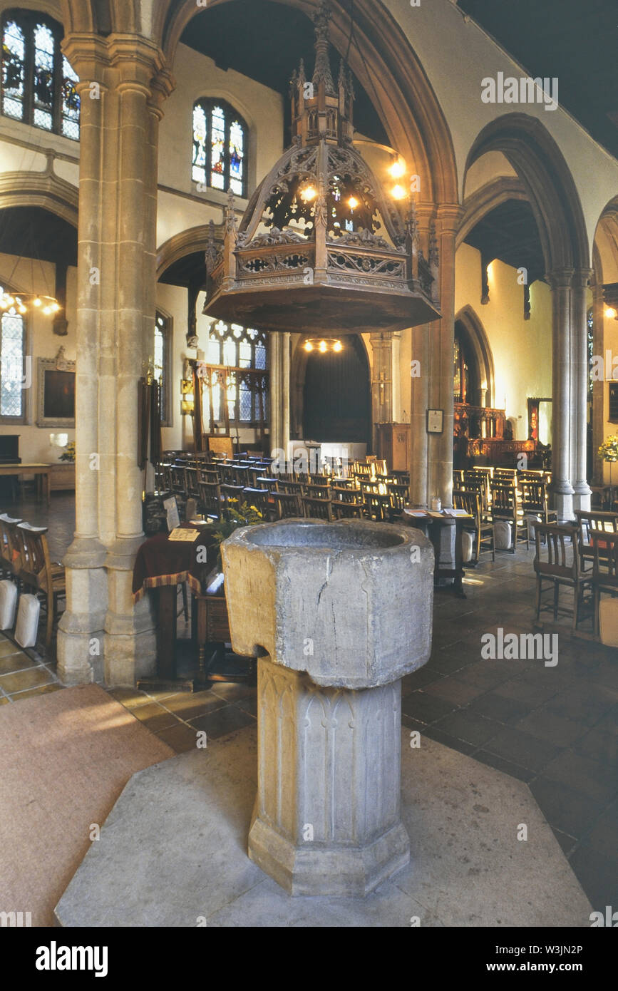 Cromwells baptism font hi-res stock photography and images - Alamy