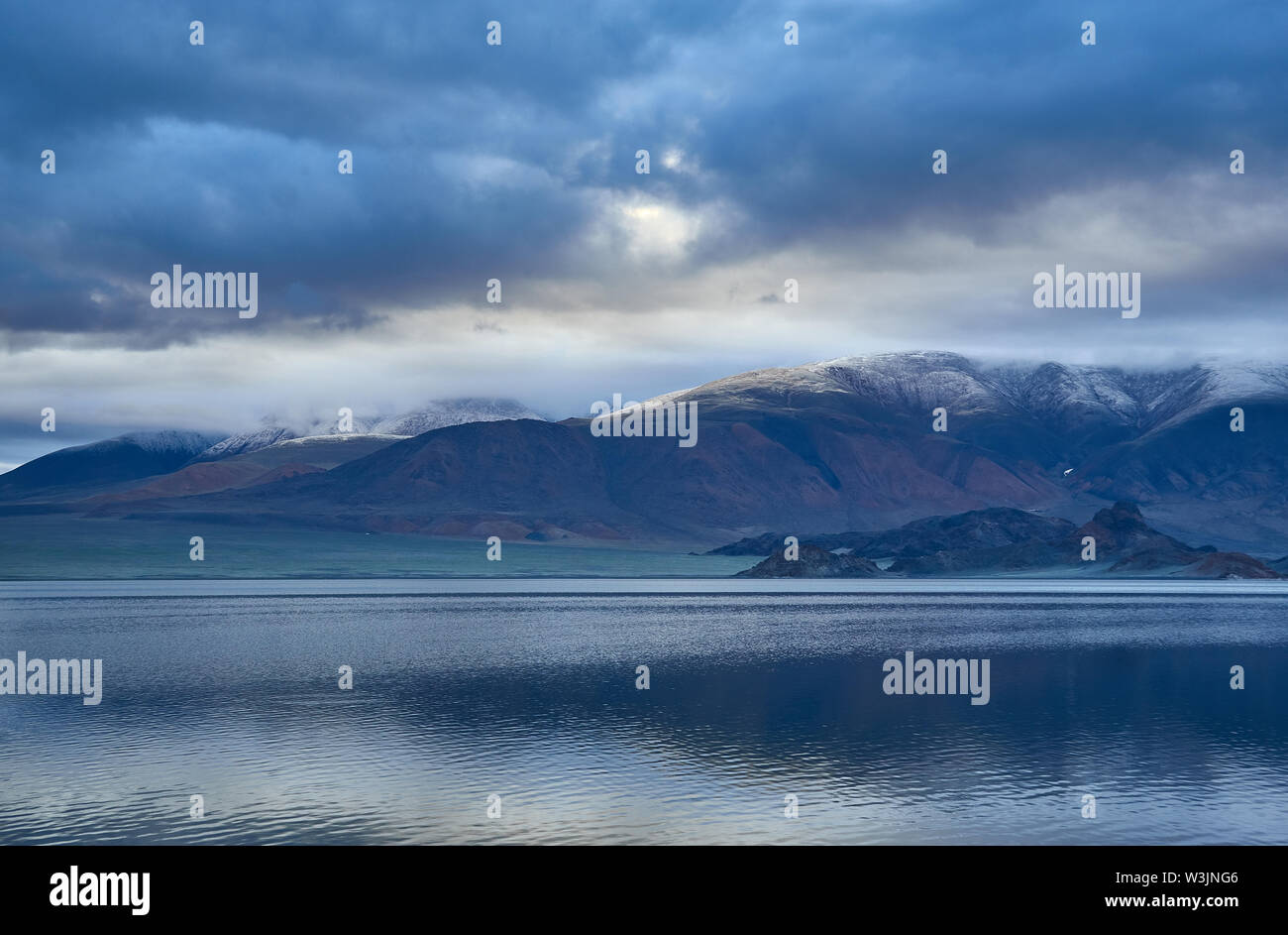 Tolbo Nuur Lake in Mongolia, landscapes of Western Mongolia, Asia ...