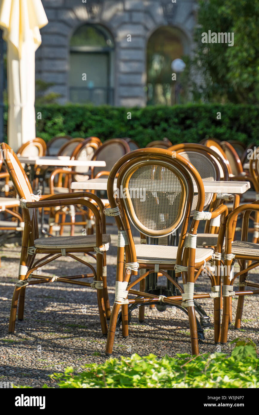 Outdoor cafe terrace exterior with chairs and tables Stock Photo - Alamy