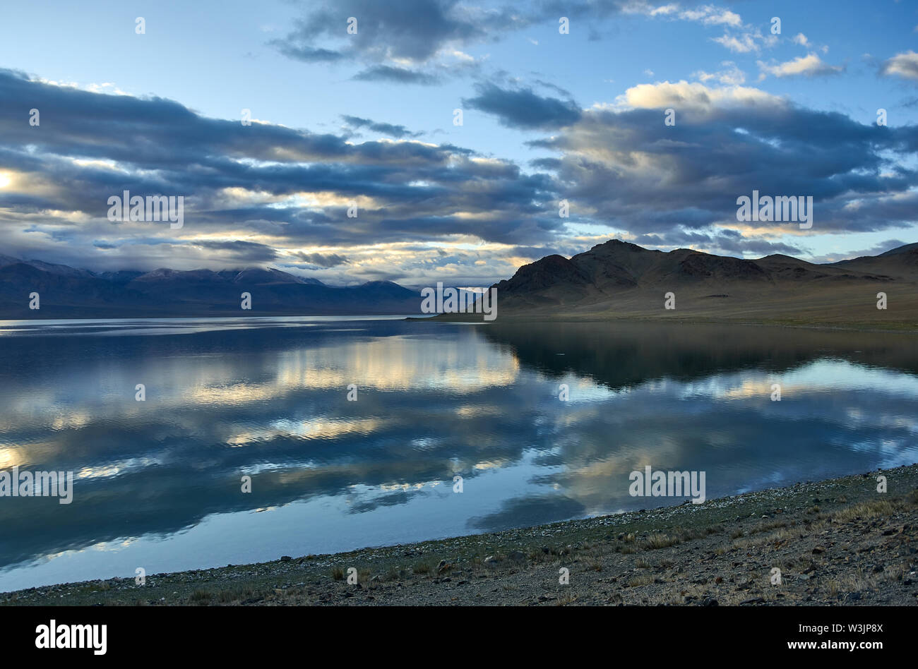 Tolbo Nuur Lake in Mongolia, landscapes of Western Mongolia, Asia ...