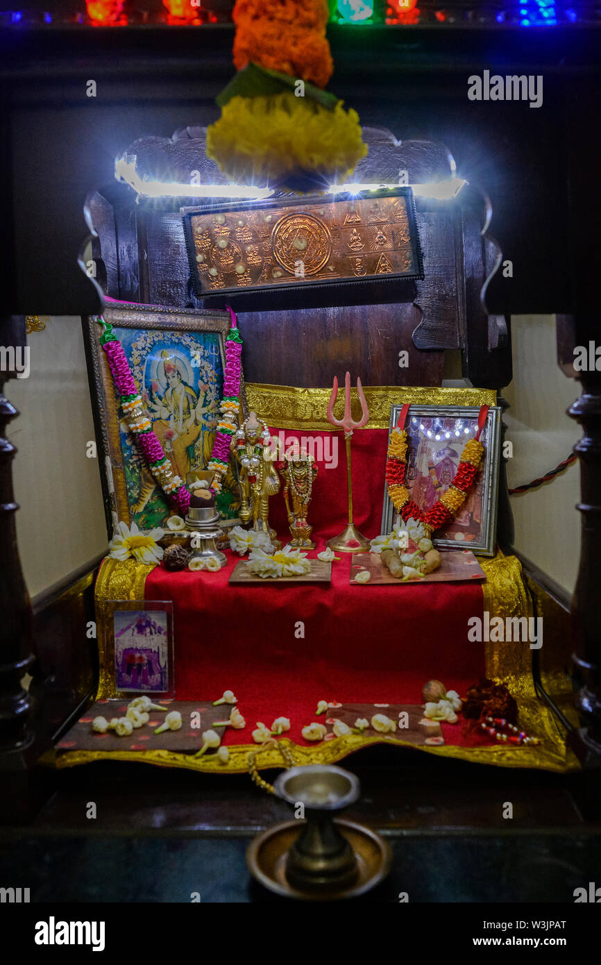 Kandivali mumbai hi-res stock photography and images - Alamy