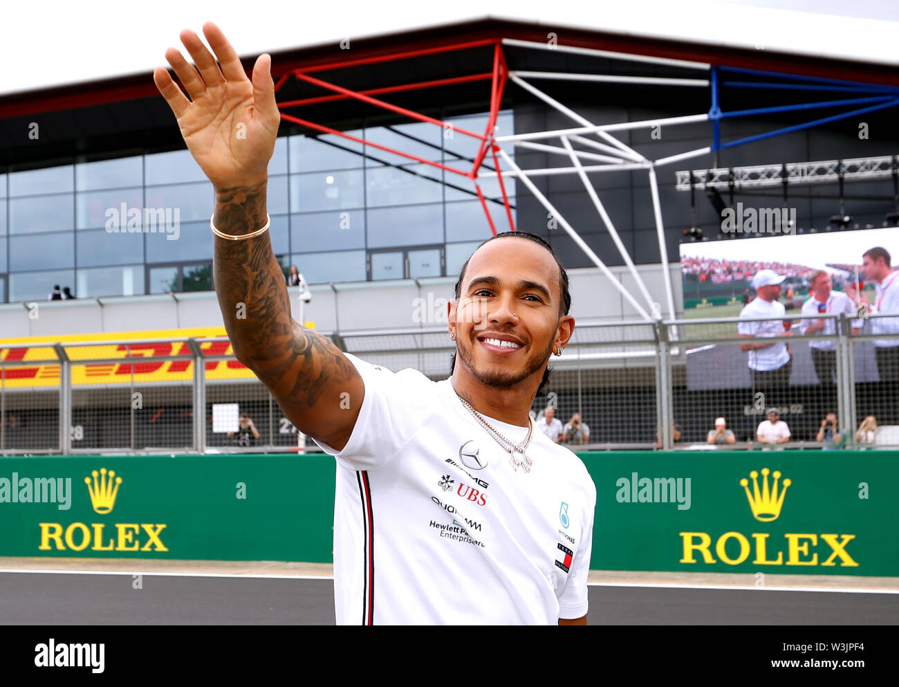 Fans a lewis hamilton hi-res stock photography and images - Alamy