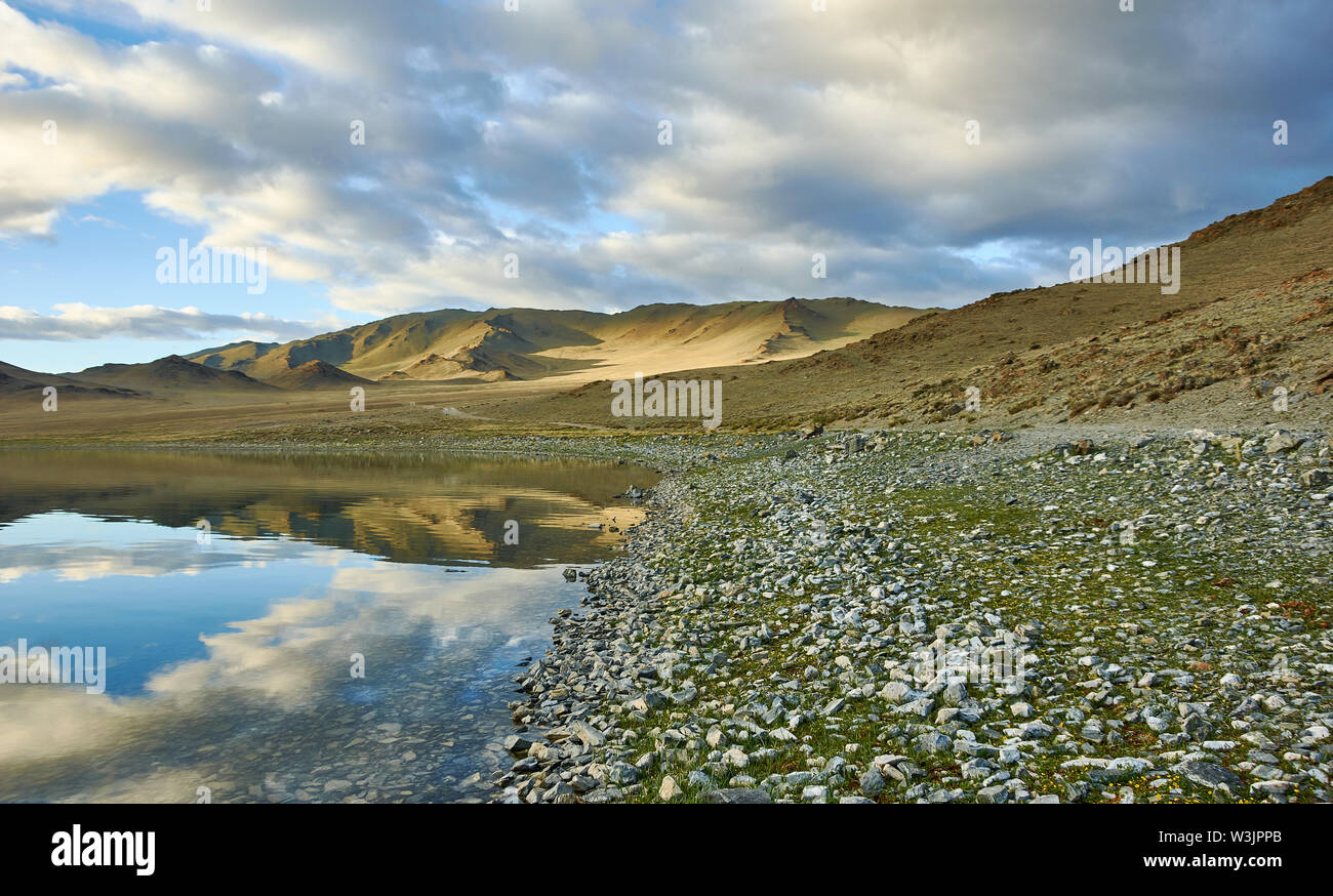 Tolbo Nuur Lake in Mongolia, landscapes of Western Mongolia, Asia ...