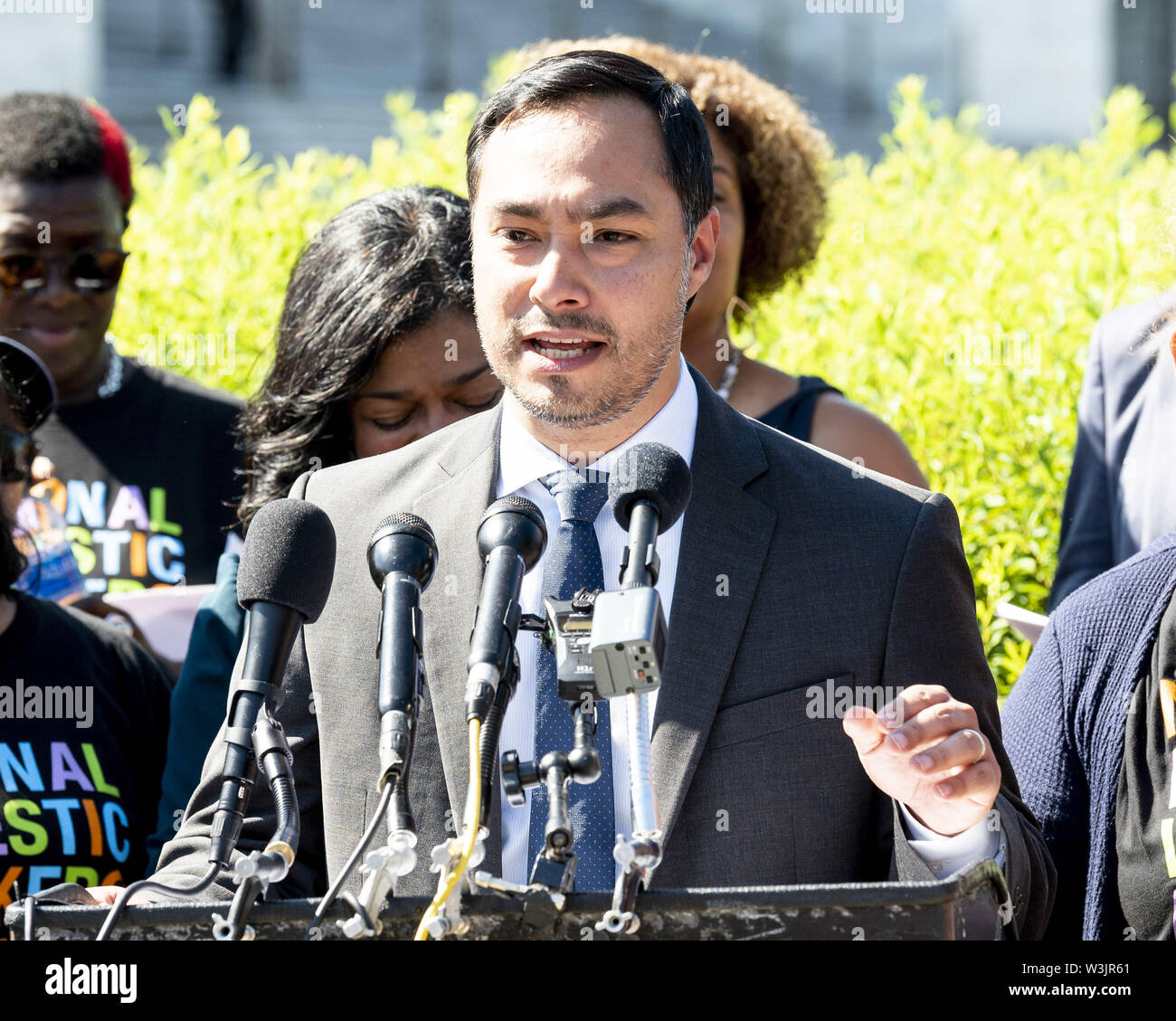 Joaquin castro hi-res stock photography and images - Alamy