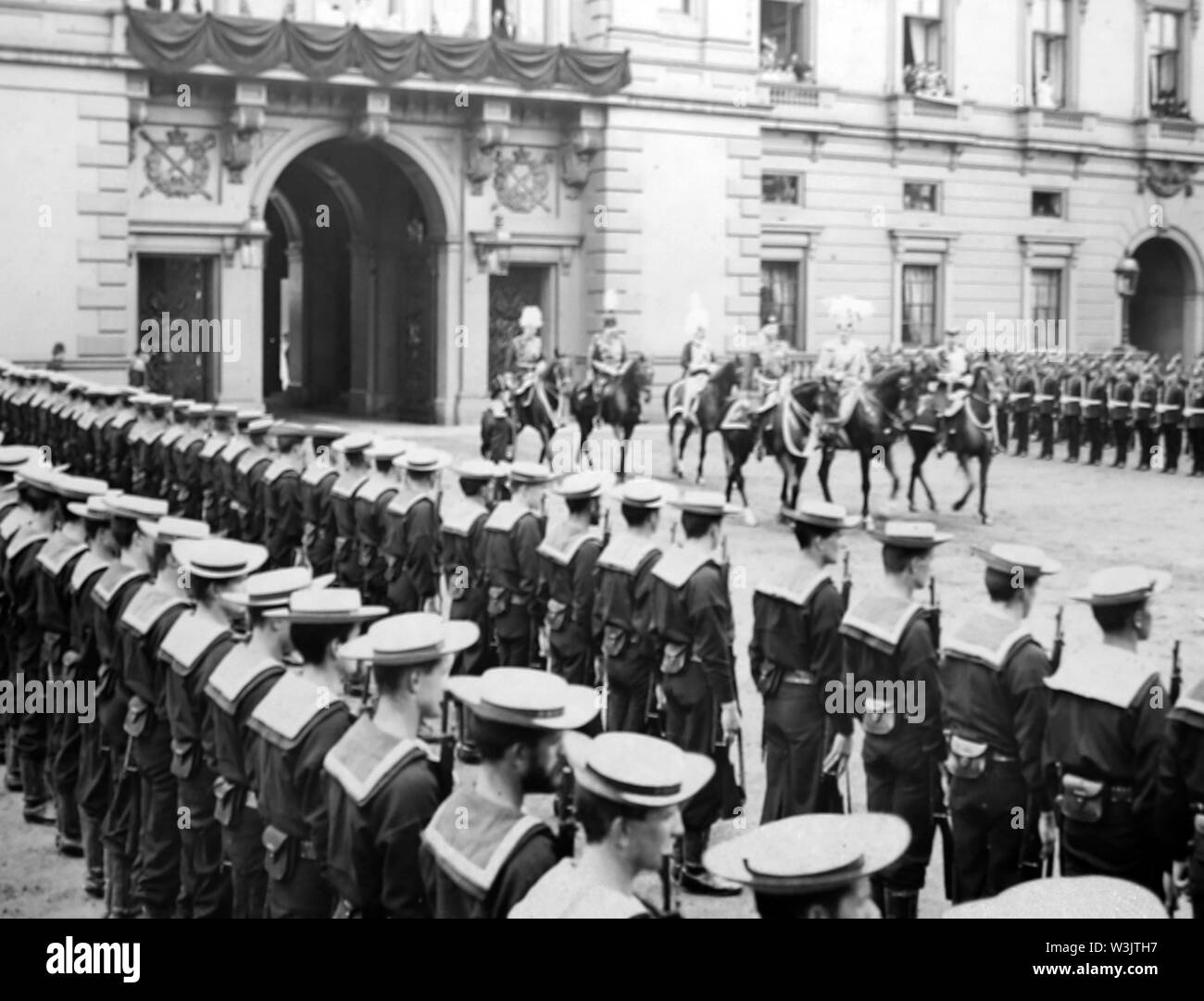 Buckingham Palace , London Queen Victoria Jubilee 1897 Stock Photo - Alamy
