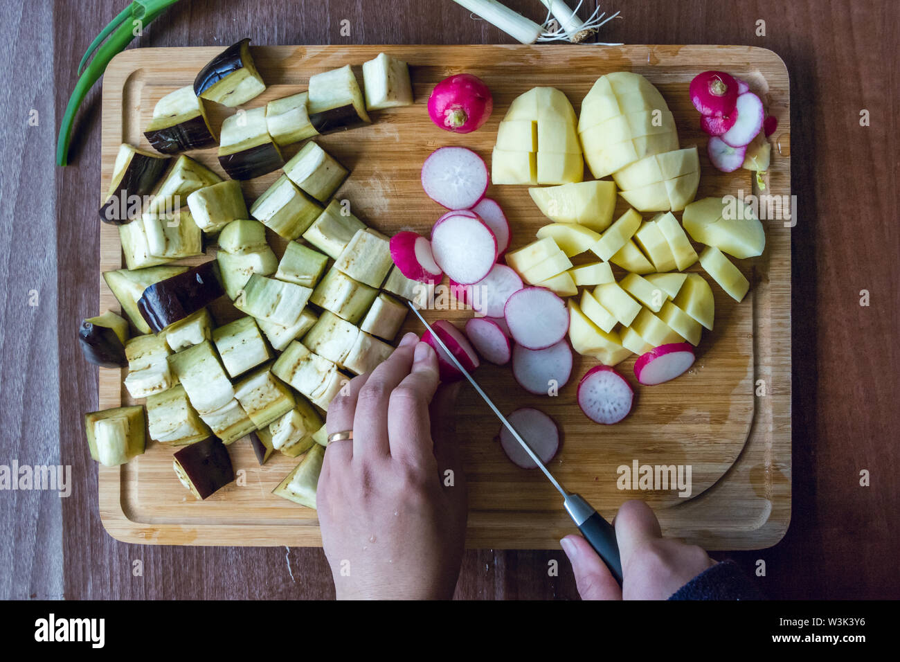 Horizontal slicing hi-res stock photography and images - Alamy