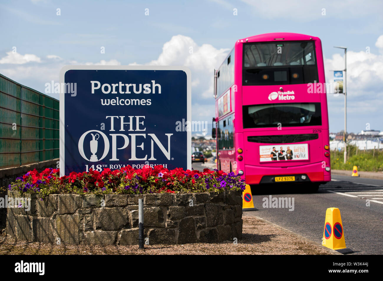 Translink metro hi-res stock photography and images - Alamy