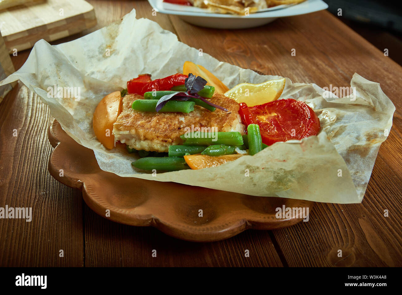 Red Snapper en Papillote , French term meaning in pape, classic recipe ...