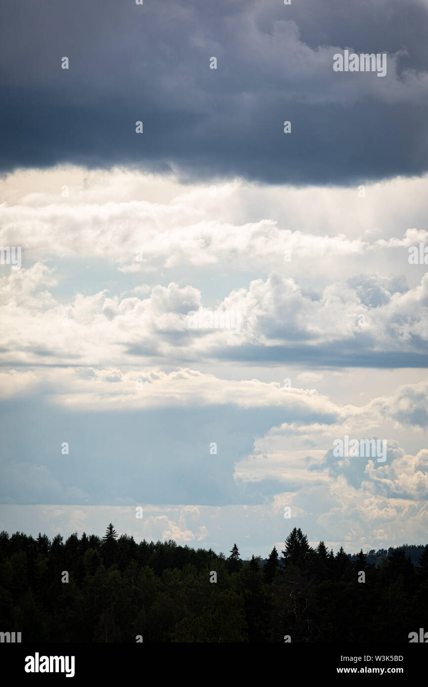 Changing weather hi-res stock photography and images - Alamy