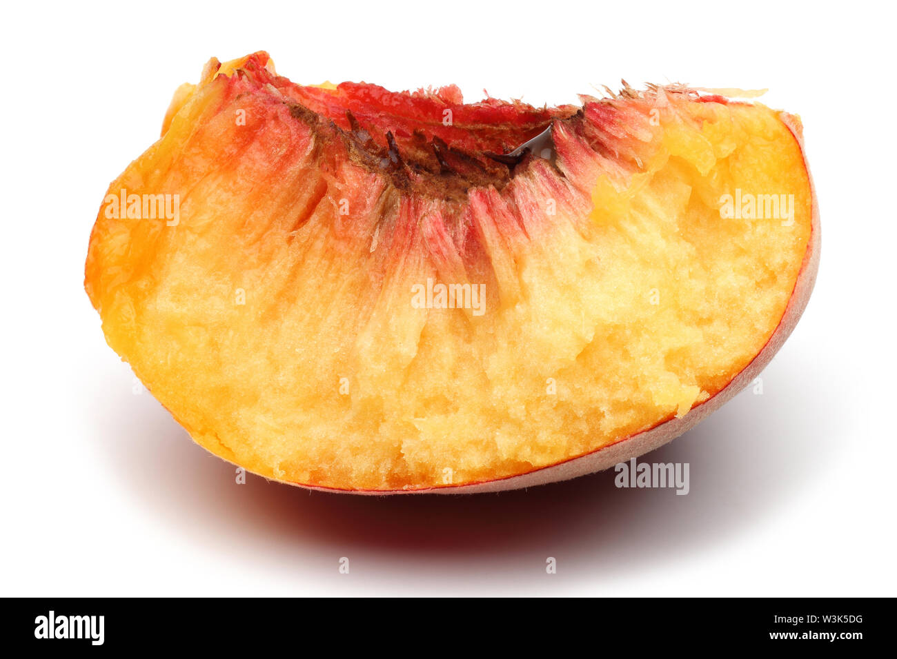 Peach slice hi-res stock photography and images - Alamy