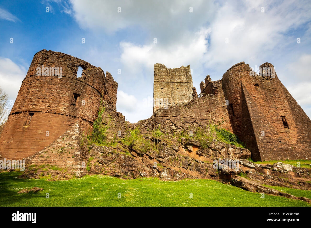 Goodrich castle hi-res stock photography and images - Alamy