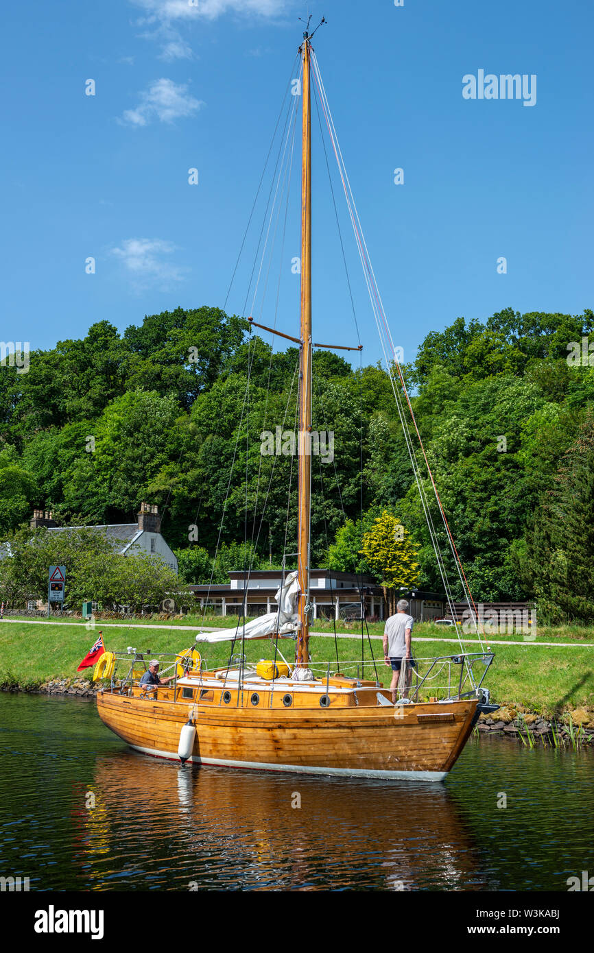 Ardrishaig Canal High Resolution Stock Photography and Images - Alamy