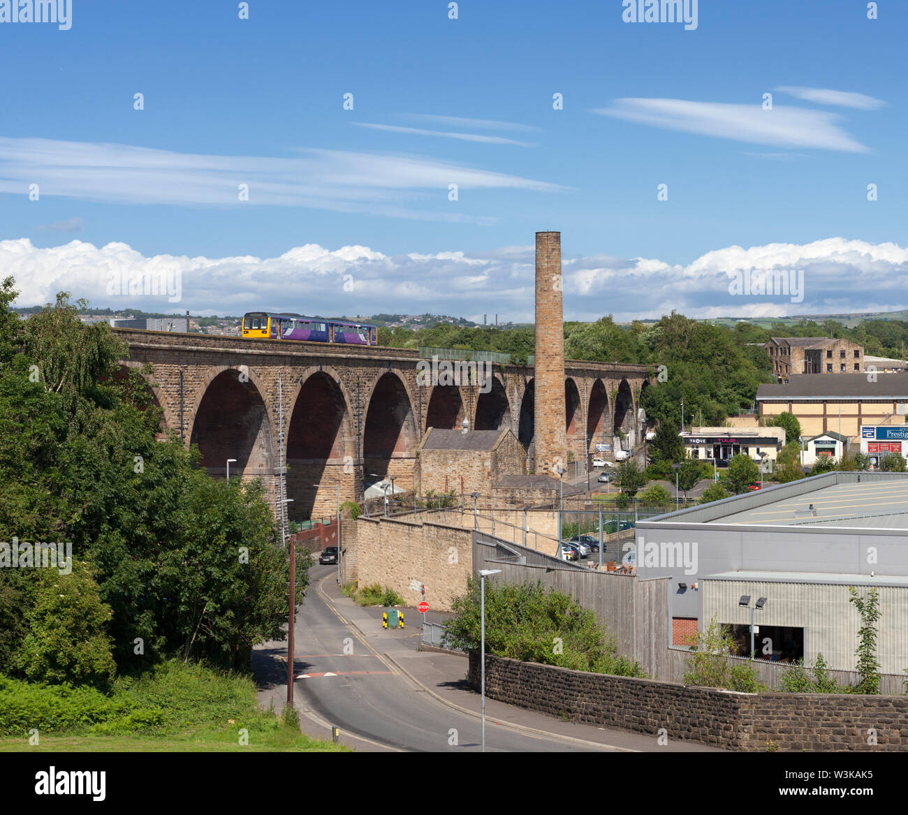 Colne viaduct hi-res stock photography and images - Alamy