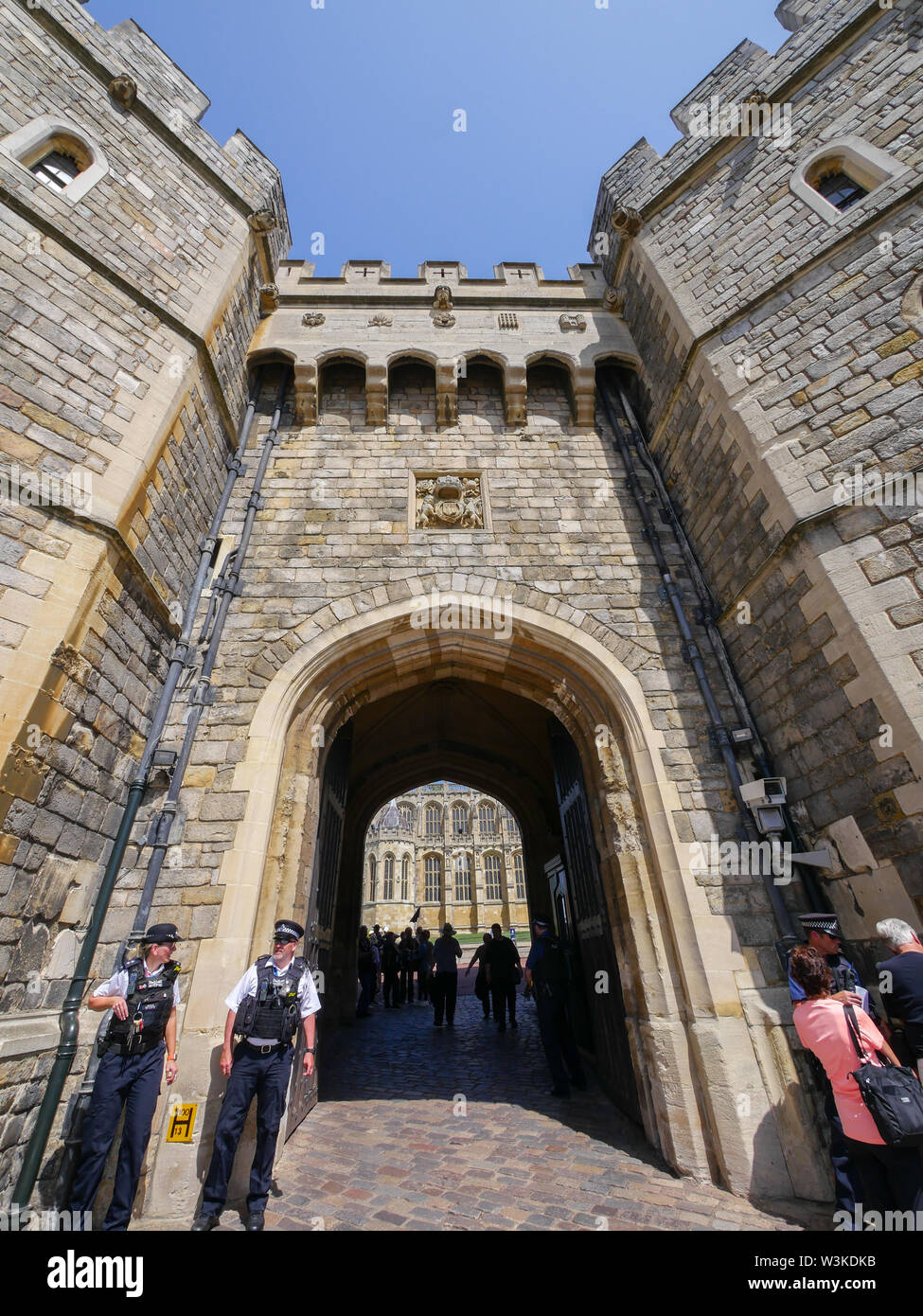 Henry viii gateway winsor castle hi-res stock photography and images ...