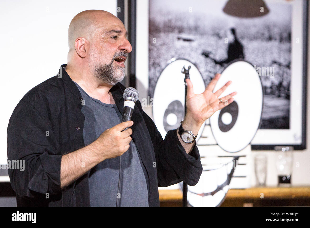 Omid High Resolution Stock Photography and Images - Alamy