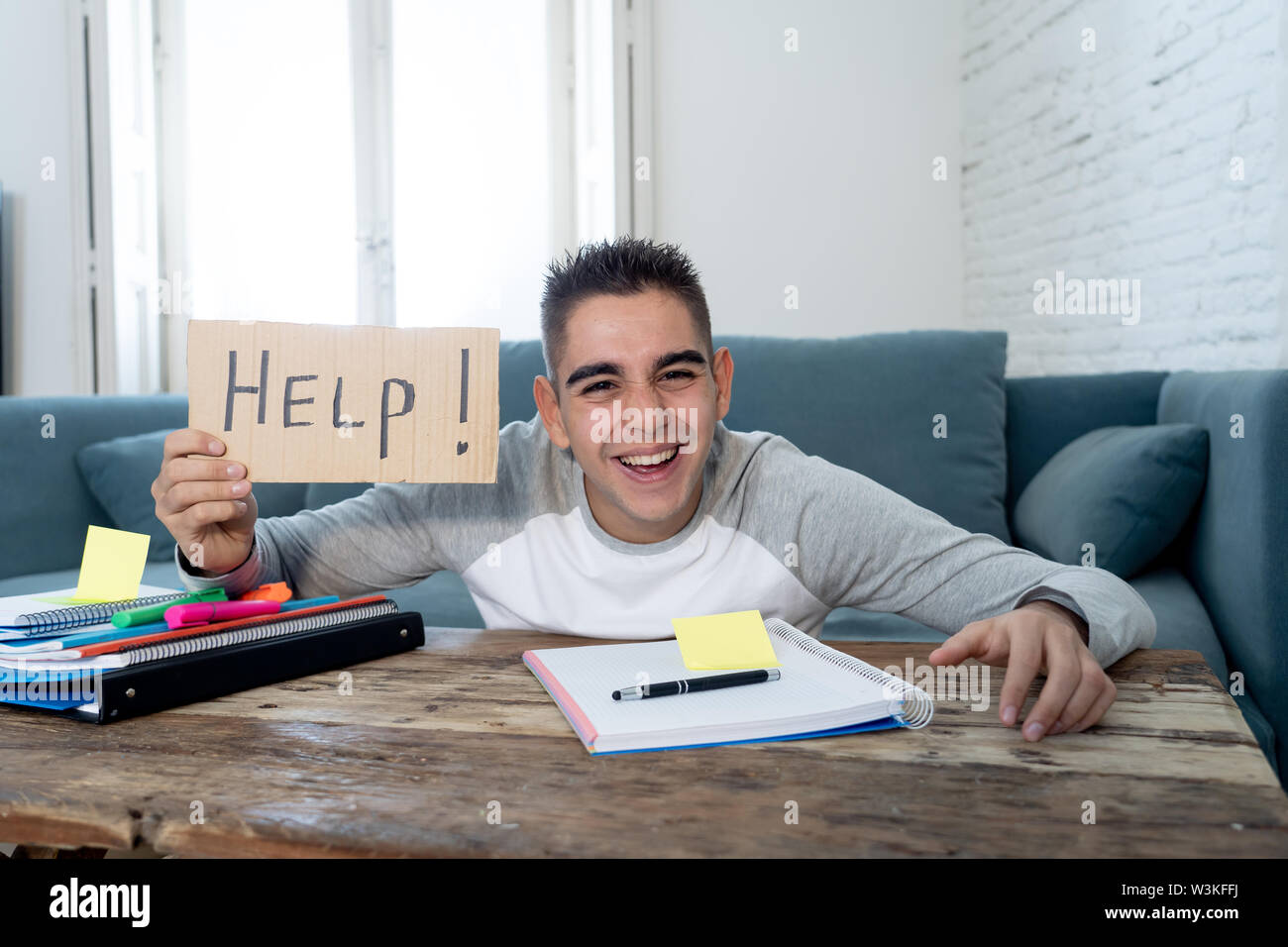 Student asking for help hi-res stock photography and images - Alamy