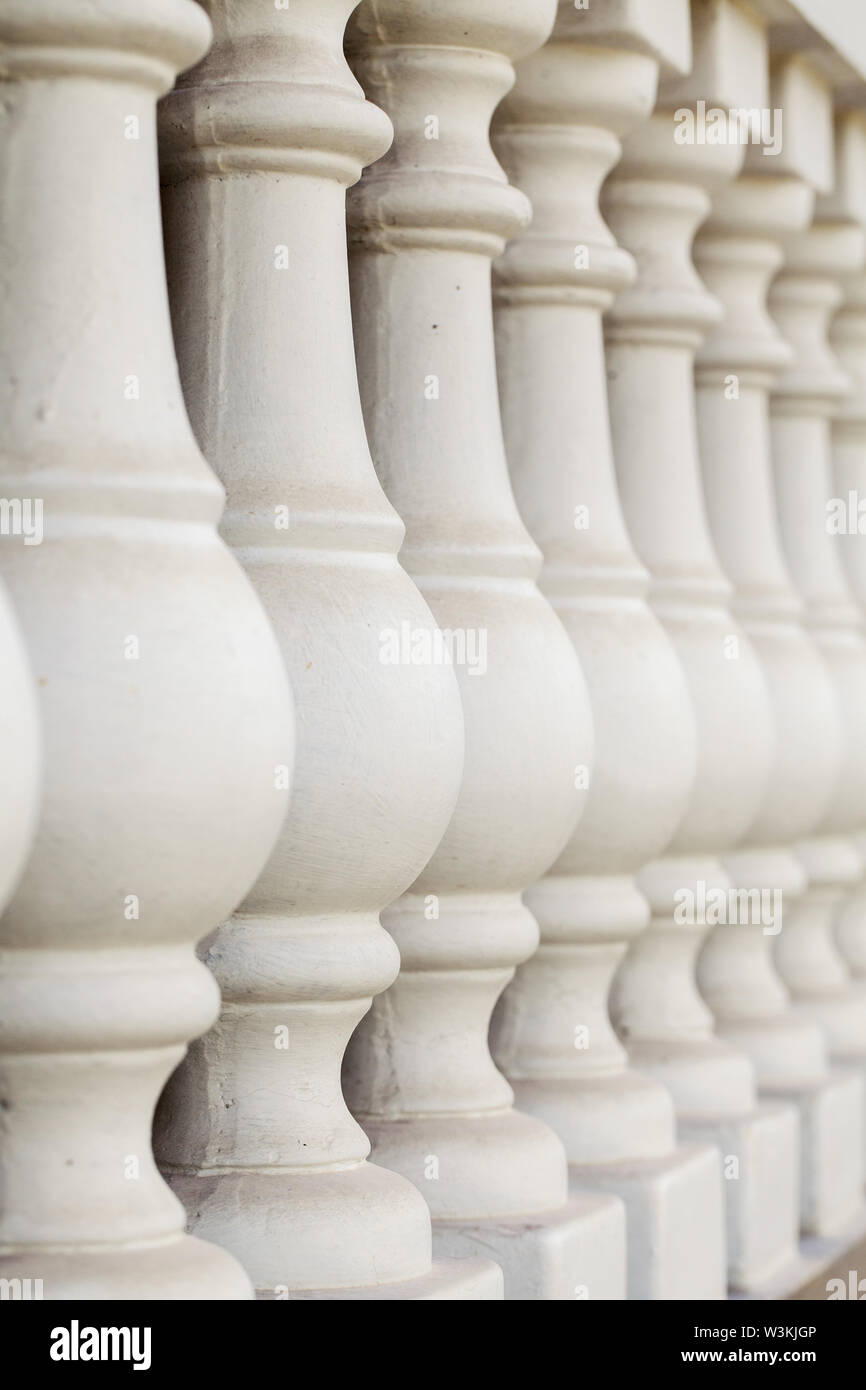 Concrete pillars hi-res stock photography and images - Alamy