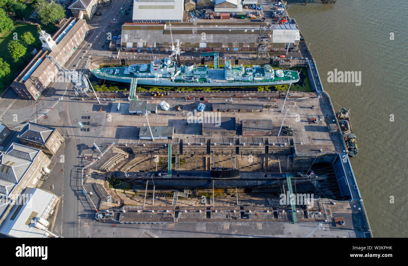 Hms cavalier hi-res stock photography and images - Alamy