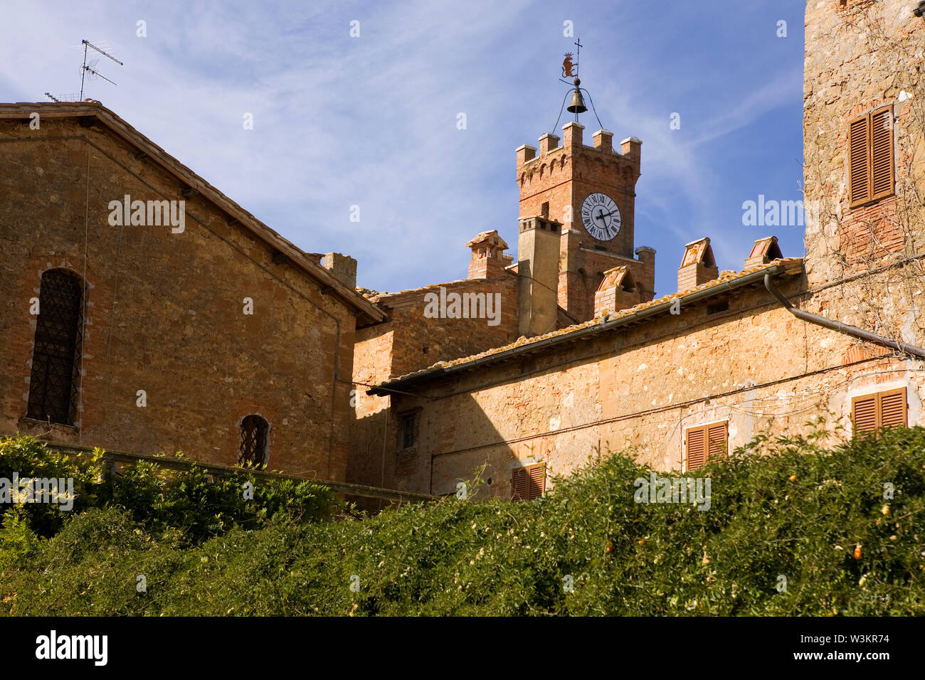 15th century palazzo hi-res stock photography and images - Alamy