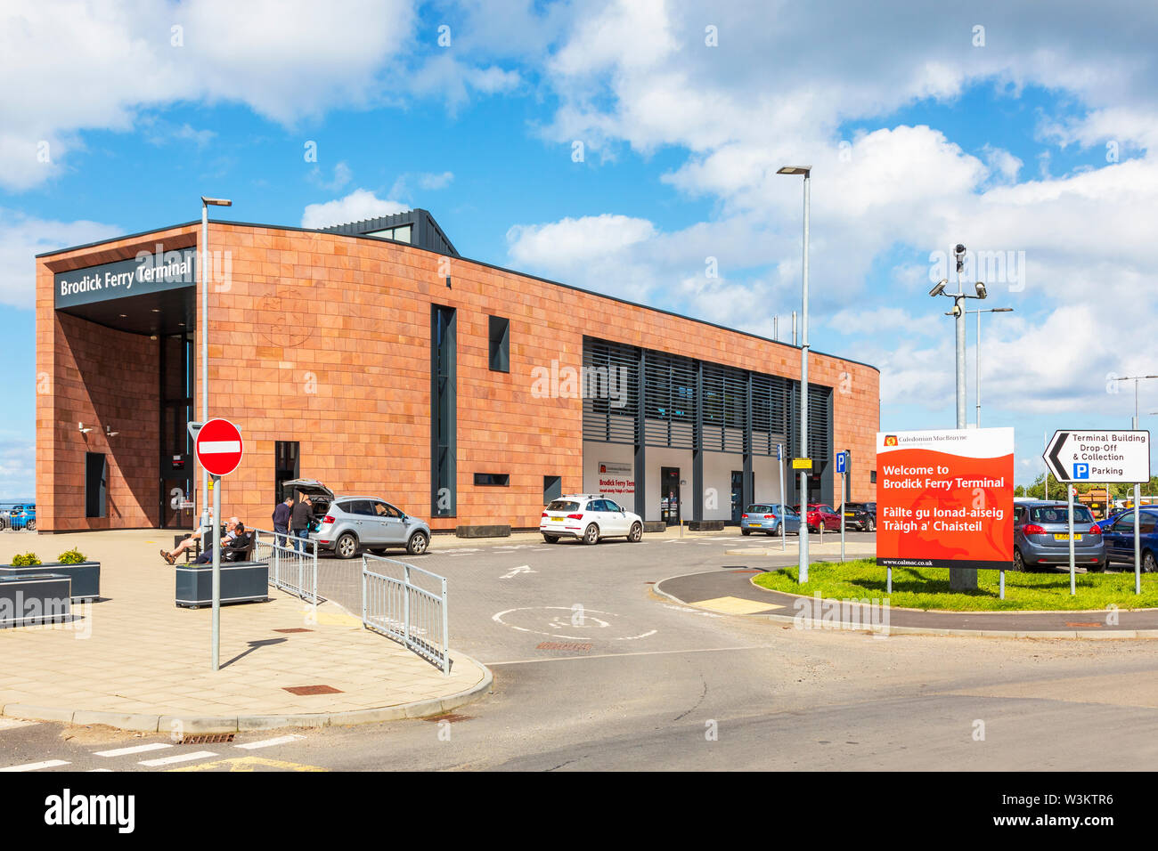 Calmac ferries brodick ferry terminal hi-res stock photography and ...