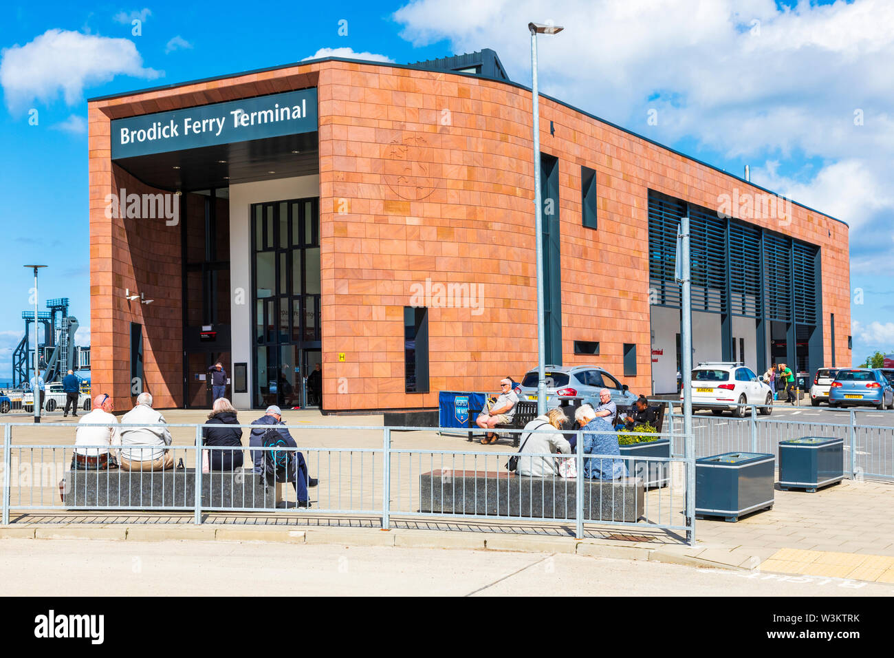 Calmac ferries brodick ferry terminal hi-res stock photography and ...