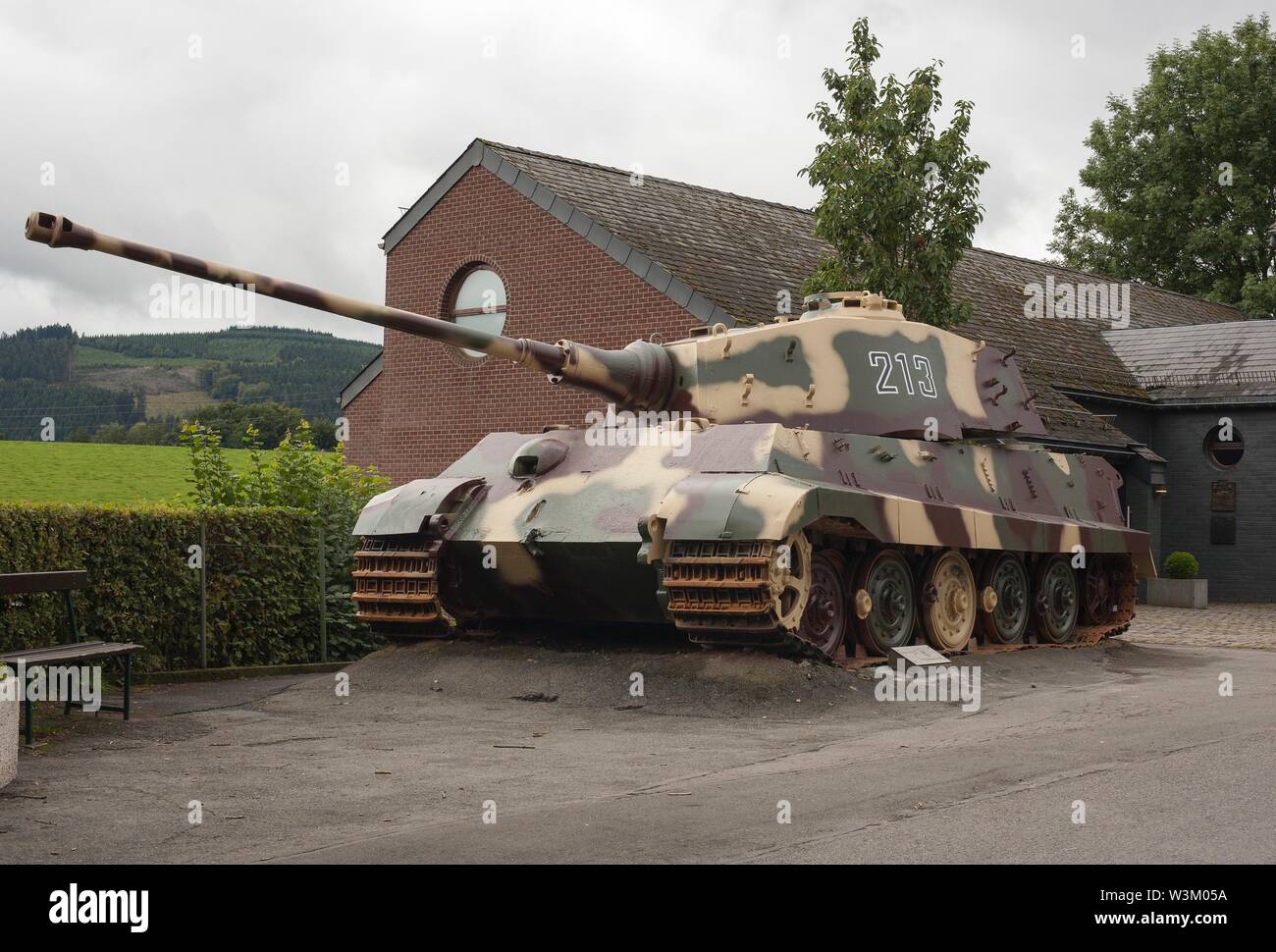 Tiger tank hi-res stock photography and images - Alamy