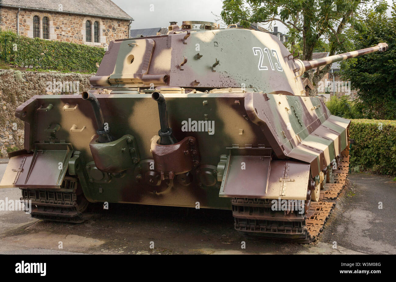 King tiger tank hi-res stock photography and images - Alamy