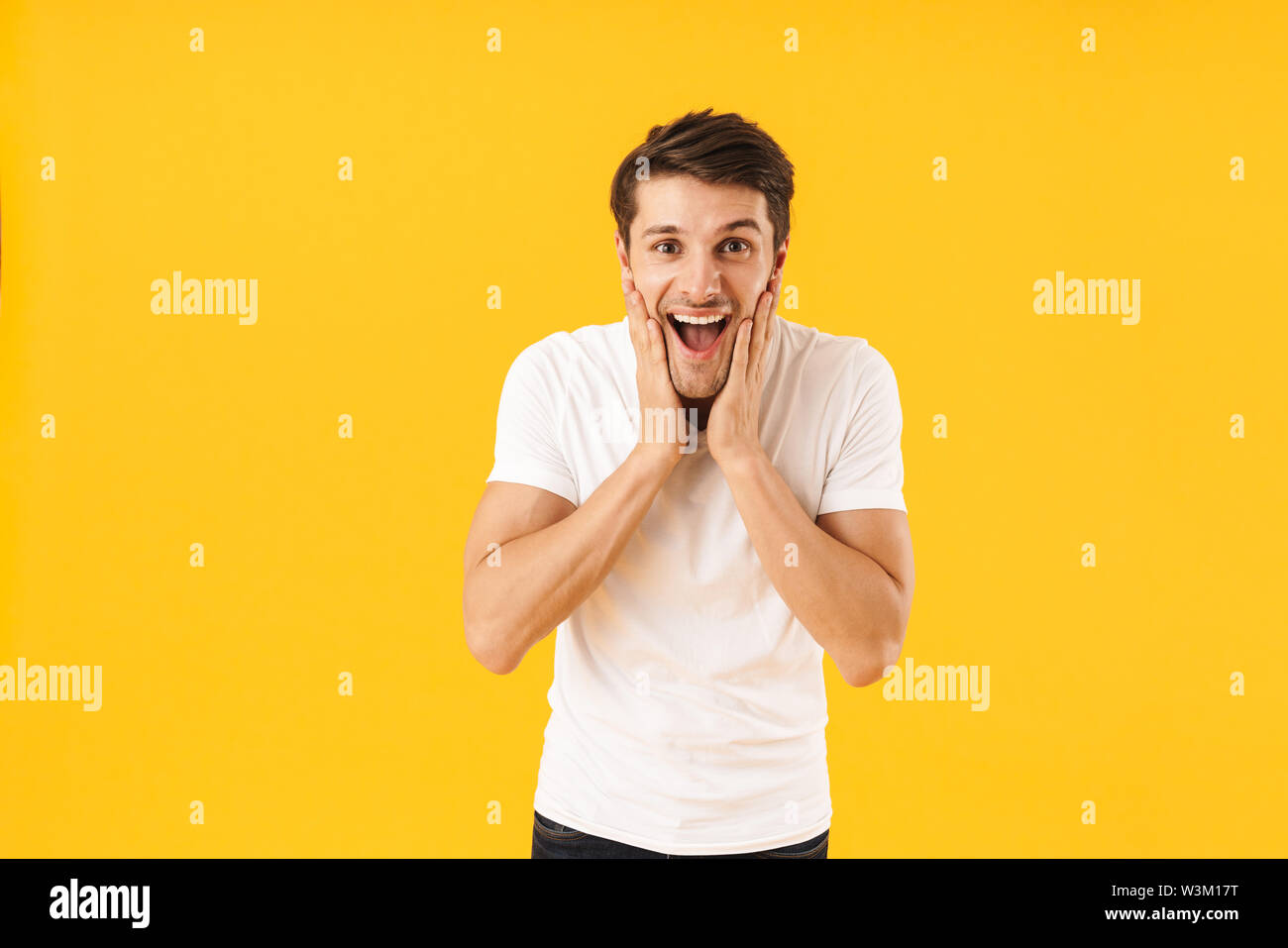 Hands grabbing face hi-res stock photography and images - Alamy