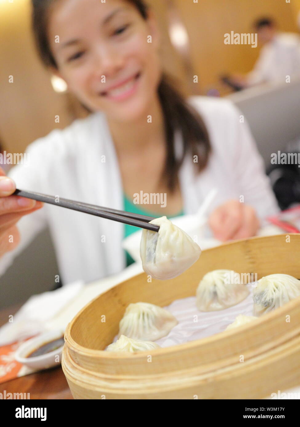 Traditional shanghainese cuisine hi-res stock photography and images ...